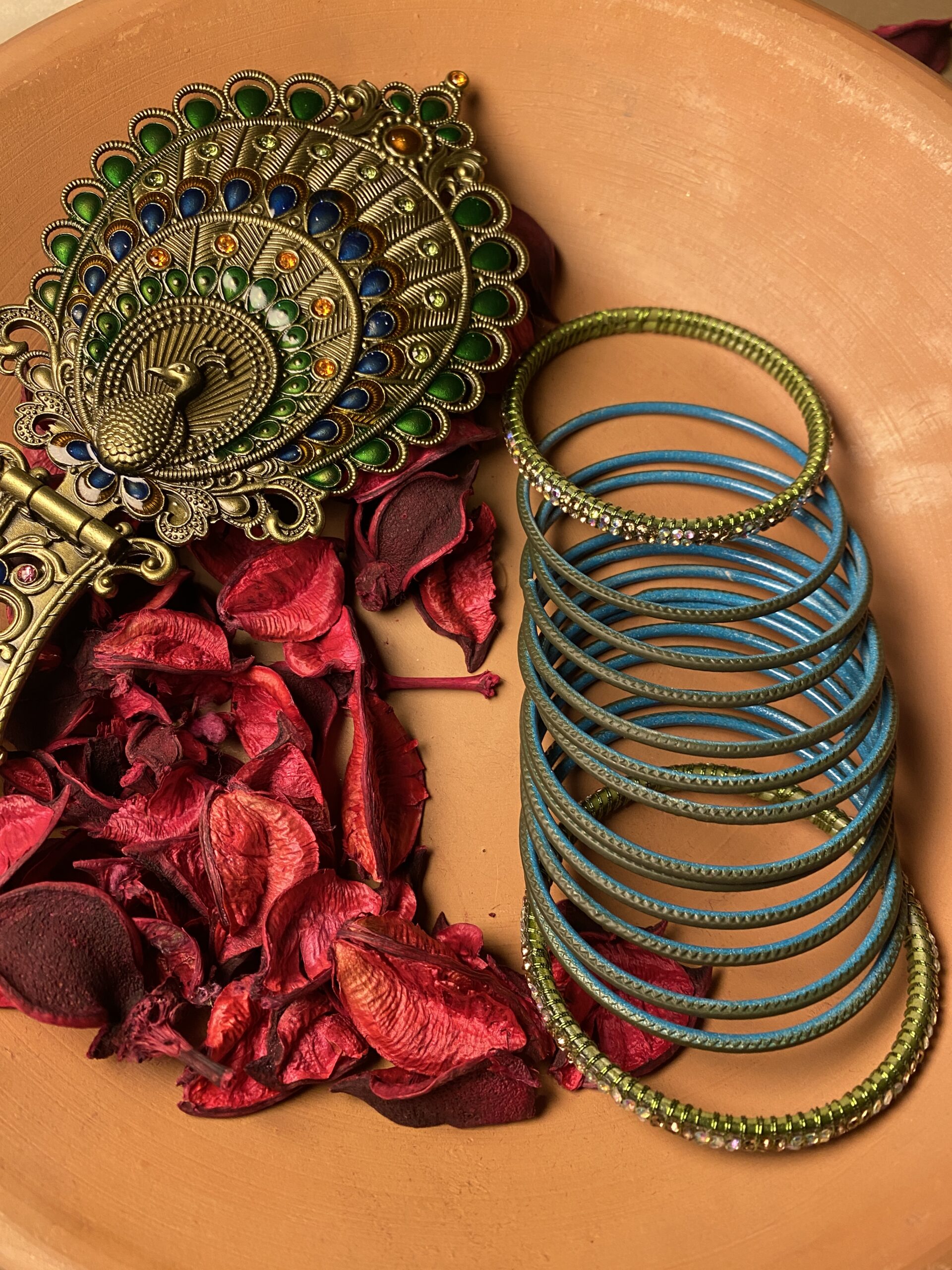 PLAIN MATTE SET (MEHNDI) – AK STORE